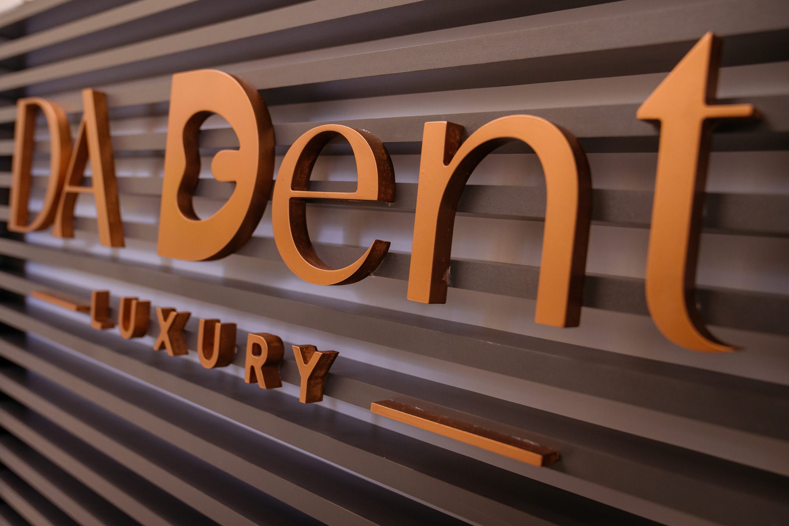 Dentist Constanta - DA Dent Luxury Stomatologie Constanta